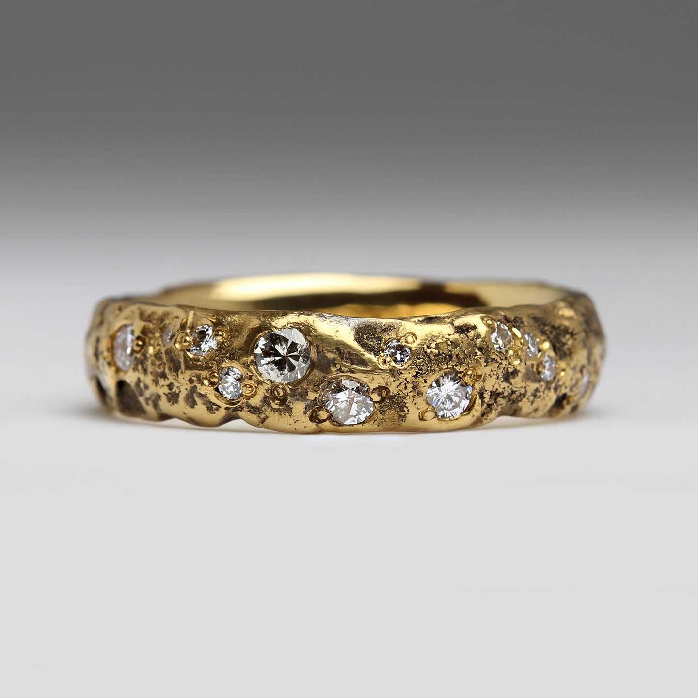 Sandcast 22ct Gold Heirloom Diamond Scatter Ring – Justin Duance